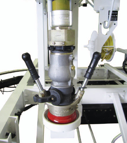 Twist-Lock Bayonet Nozzle Stowage